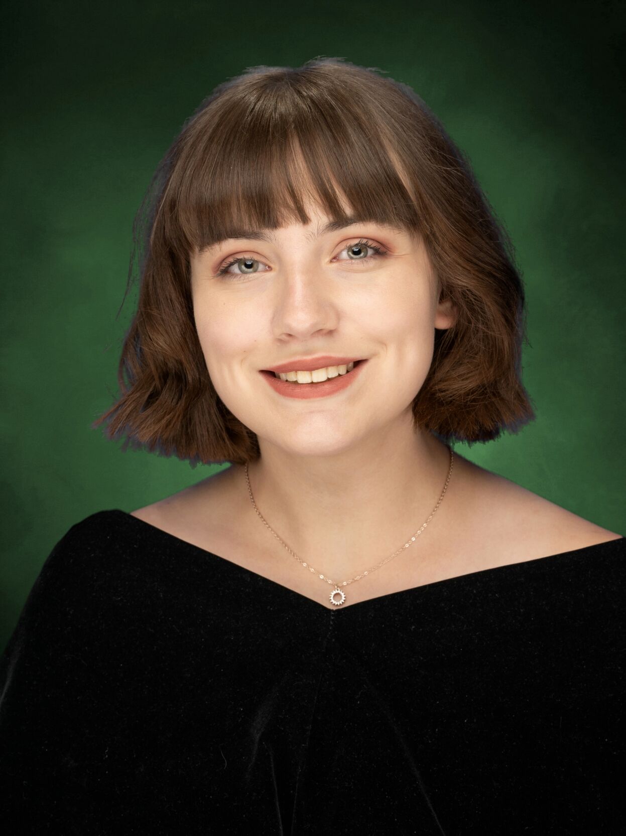 Madison Winningham | Profiles | chronicleonline.com