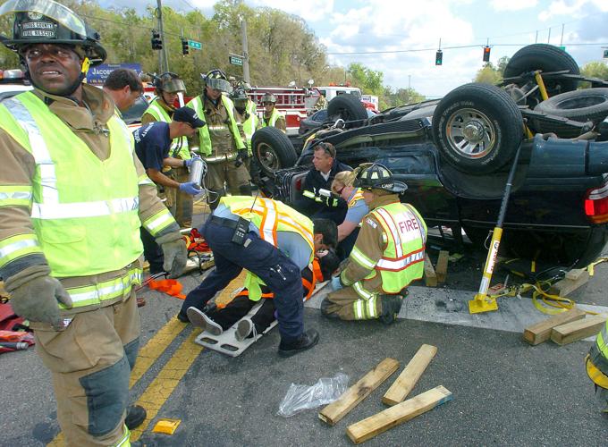 Crash causes backup at major intersection | News | chronicleonline.com