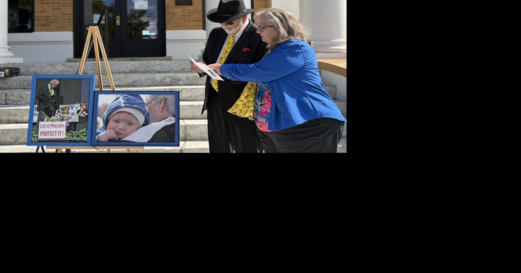 ‘Stay strong, stay sturdy’ — Annual Roe v. Wade memorial service ...