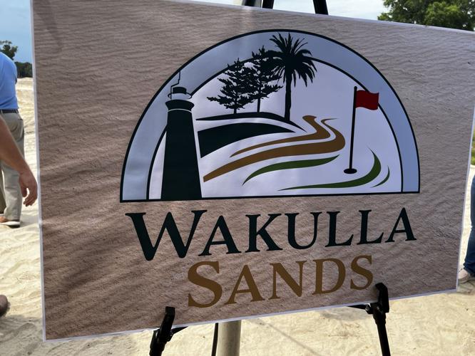 Groundbreaking ceremony marks the birth of a new golf course | Local ...