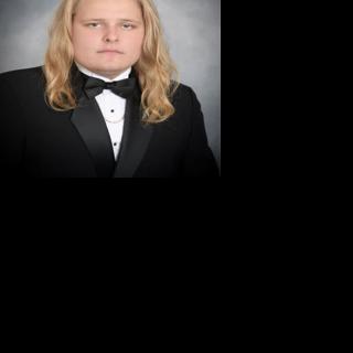 Gage Gomolski | Graduation 2020 | chronicleonline.com
