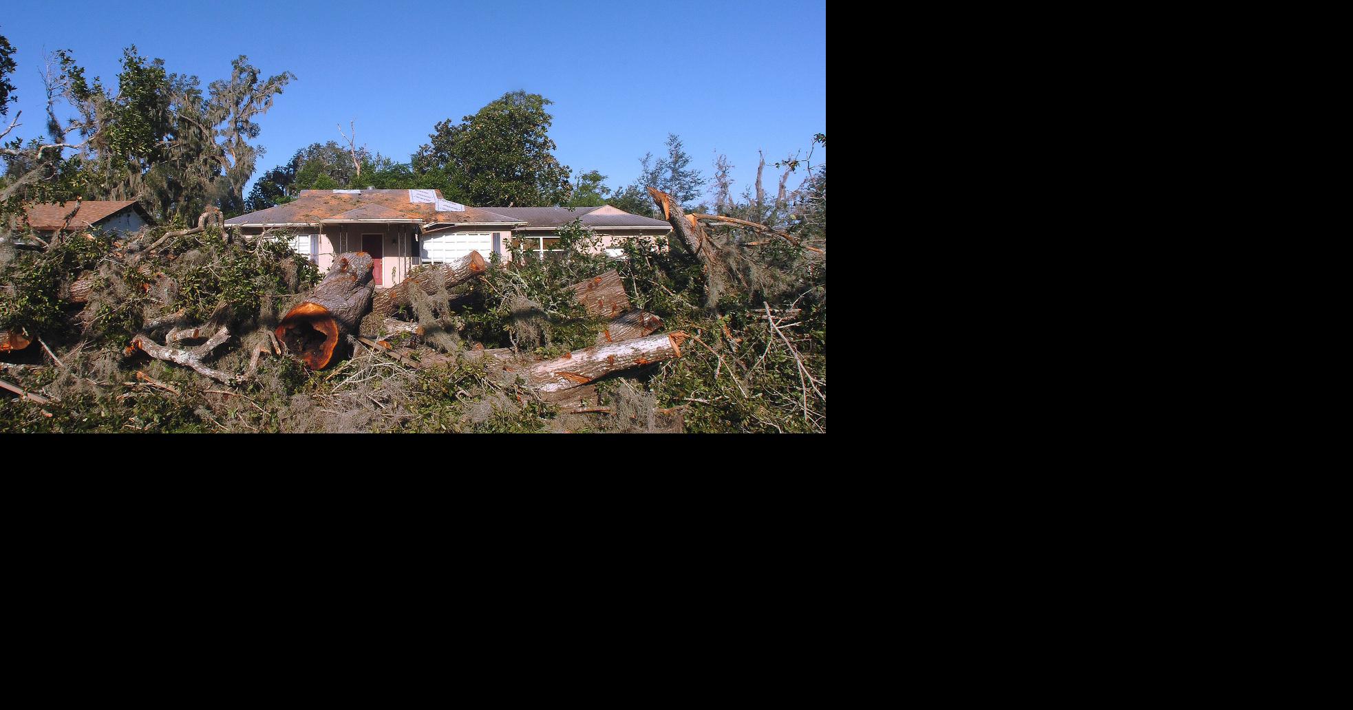 Inverness locks in storm-debris strategy | Local News | chronicleonline.com