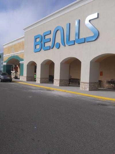 Bealls' grand reopening is Thursday; Goodwill plans January debut ...