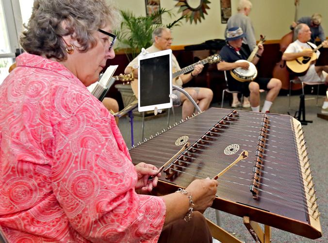 Laid-back fun | Entertainment in Citrus County | chronicleonline.com
