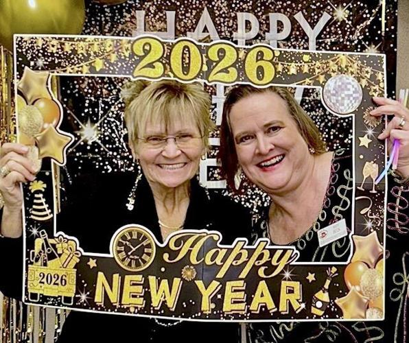 Oak Runners welcome New Year at Palm Grove Club | Marion Citizen ...