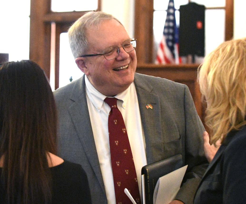 King retires after 32 years; successor elected with no opposition ...