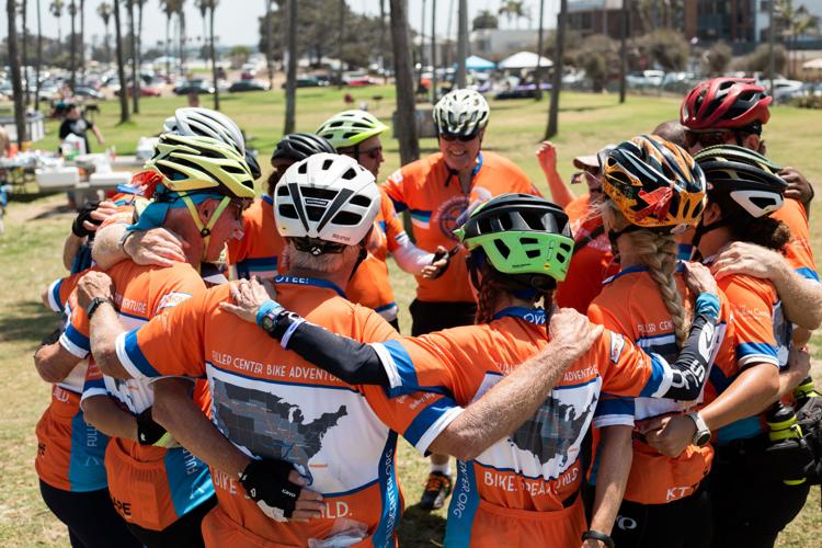 Bicyclists on the Fuller Center for Housing 800-mile Tour de Florida ...