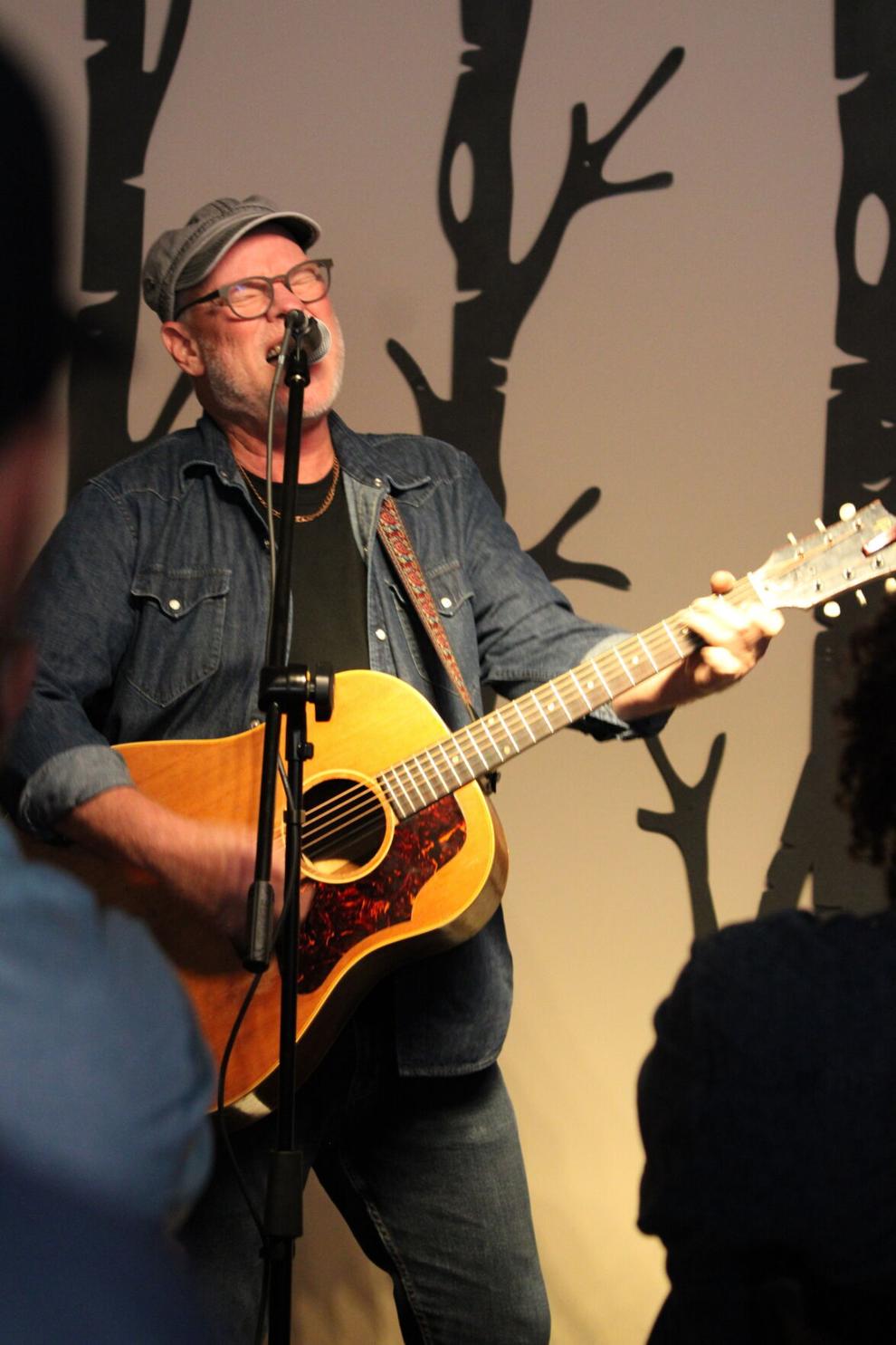 Stories behind the songs: Shawn Mullins brings intimate experience to ...