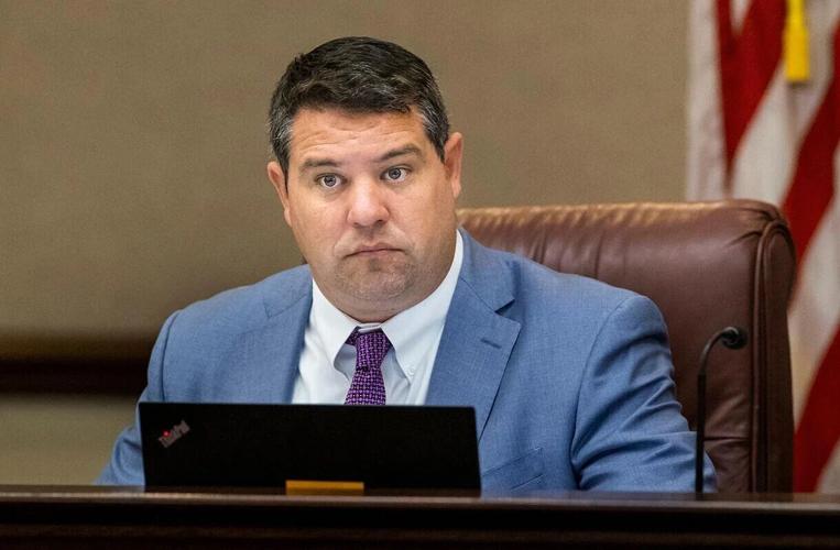 Junking public finance Is a mistake | Columnists | chronicleonline.com