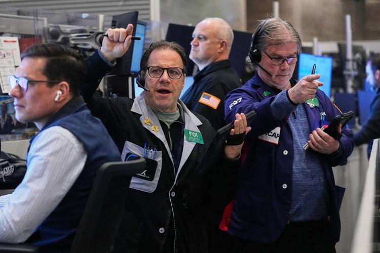 US stocks rise as gold hits another record and the dollar's value sinks ...