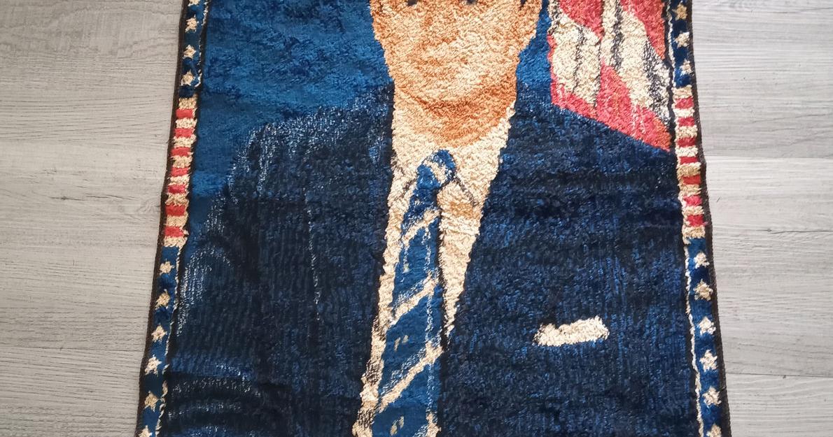 Sikorski's Attic: More information supplied about President Kennedy rug ...