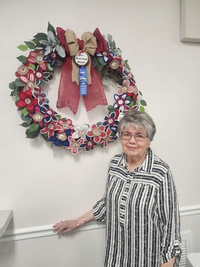 Unusual wreath wins competition | Community | chronicleonline.com