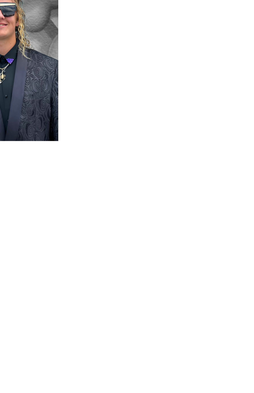 'One Last Night Under the Lights': Chandler Stalcup memorial service ...