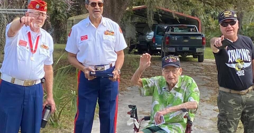 Community honors World War II Navy pilot | Local News | chronicleonline.com