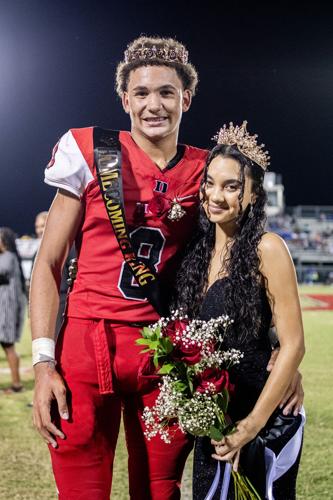 Dunnellon crowns homecoming royalty | Local News | chronicleonline.com