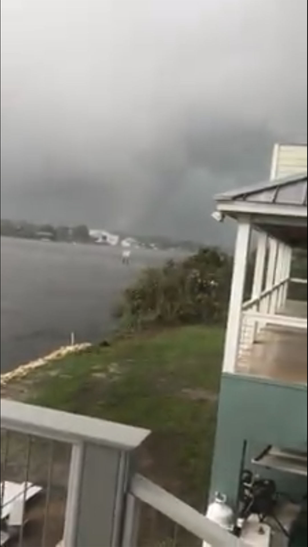 NWS: Tornado causes damage in Homosassa; power out for more than 1,000 ...