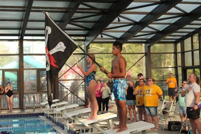 Crystal River divers, swimmers back in the water | Lifestyle ...