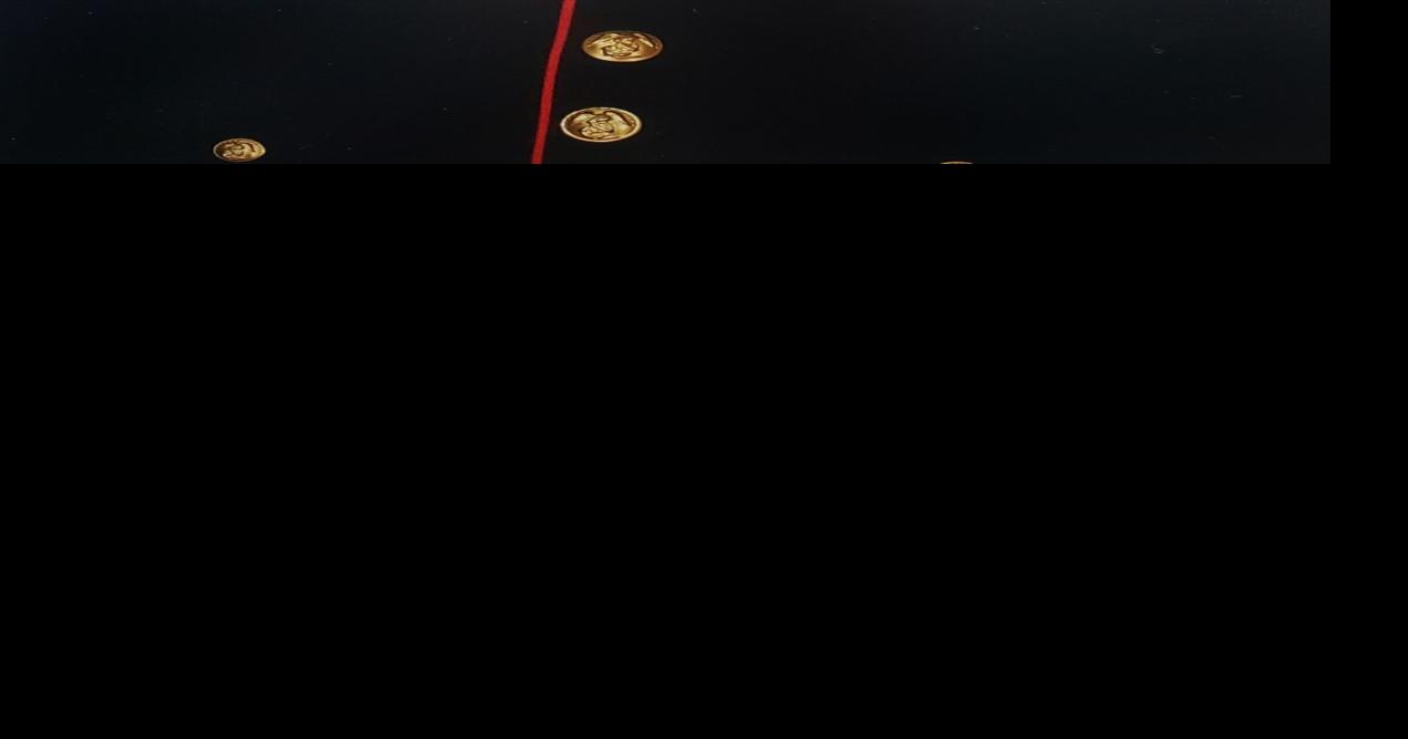 Former War Eagle wrestler grad completes USMC training as an Honor ...