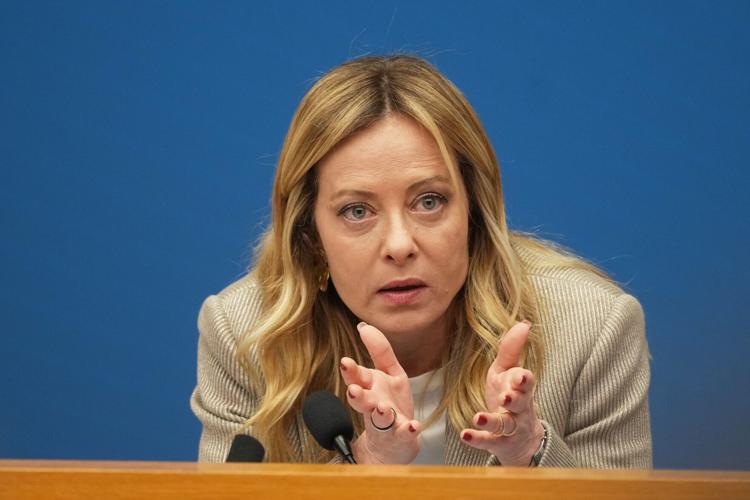 Italy's Meloni rules out US military move on Greenland and urges ...