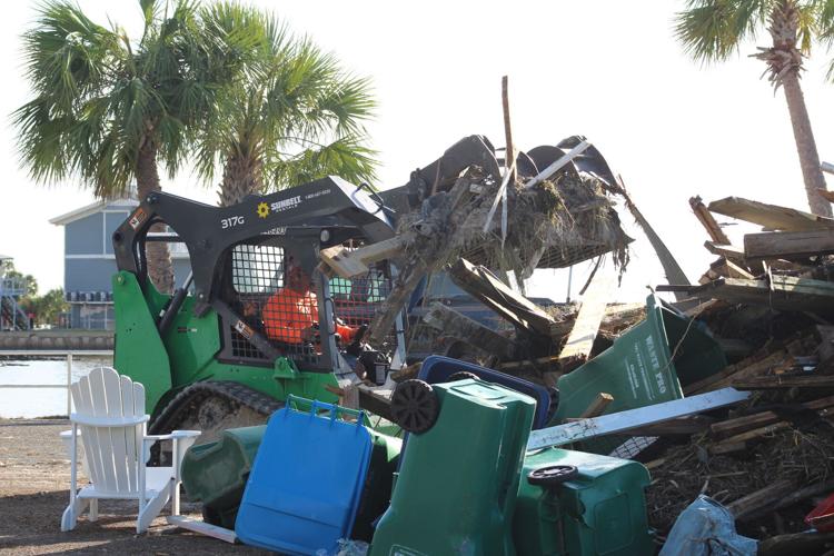 Clean-up efforts underway in Cedar Key following Hurricane Idalia ...