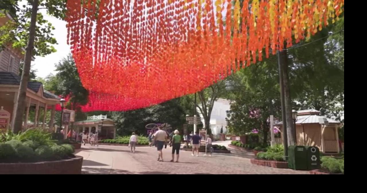 Autumn comes alive at Dollywood's Harvest Festival | Travel Tourism ...