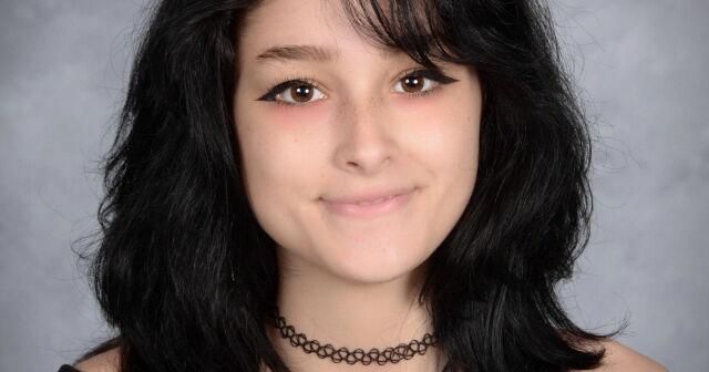 Ella Louden | Crystal River Hs | chronicleonline.com