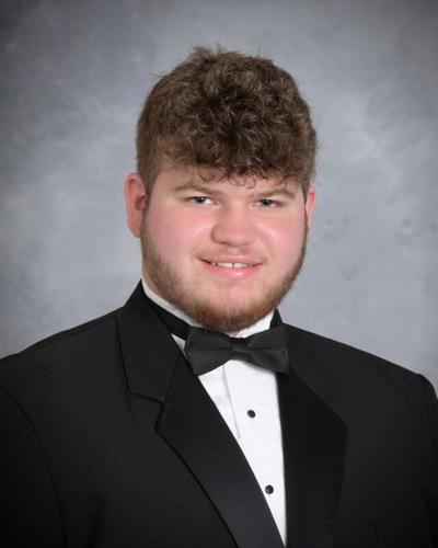 Sean Niehr | Graduation 2021 | chronicleonline.com