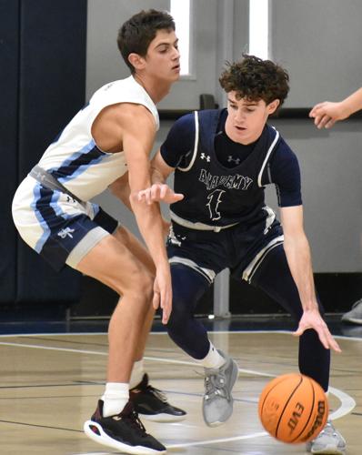 Warriors pull away for win | Local Sports | chronicleonline.com