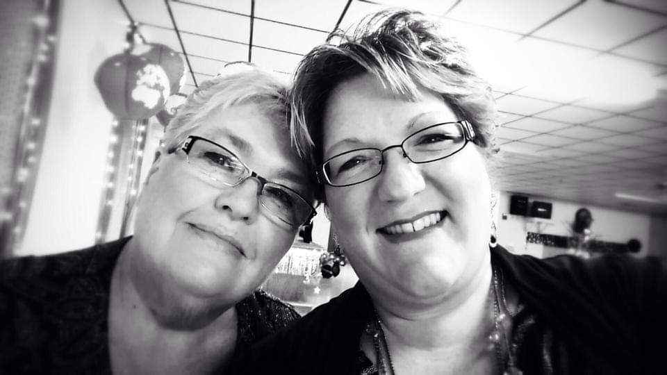 Stephanie Bell's Instagram, Twitter & Facebook on IDCrawl