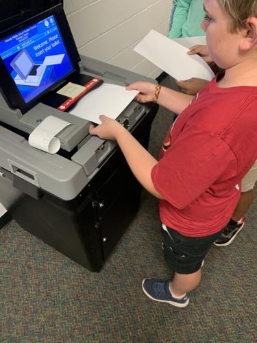 Sixth- and eighth-graders vote for Student Council representatives at ...