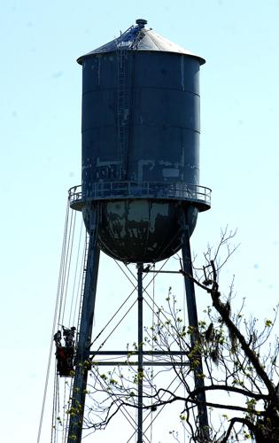 Water tower gets annual facelift | Local News | chronicleonline.com