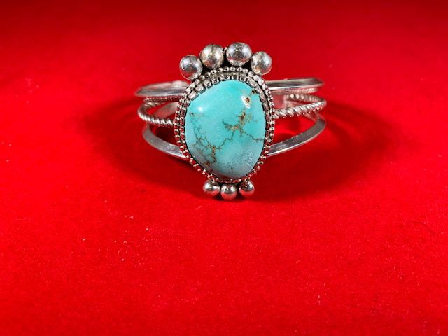 Artist spotlight: Arthur Tate creates Southwestern, turquoise jewelry ...