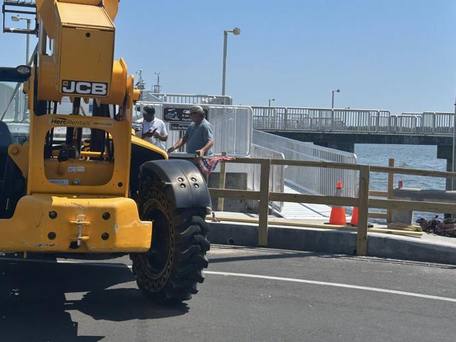 Cedar Key dock reopens, bringing waterfront back to life | Local News ...