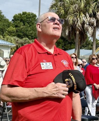 Dedication ceremony unveils Veterans Circle of Honor in Oak Run ...