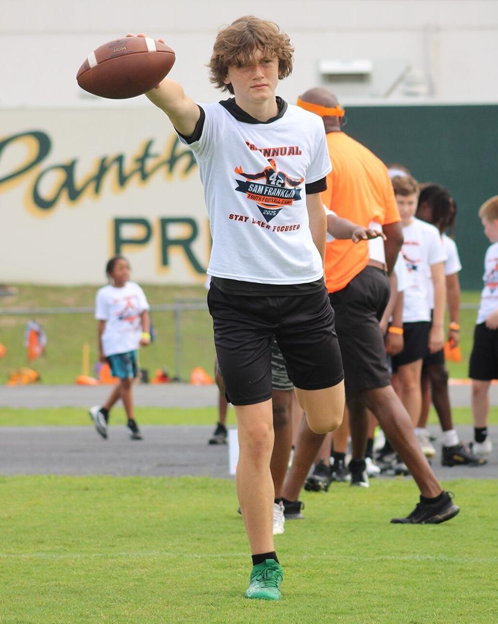 Page E2 | e-Edition | chronicleonline.com