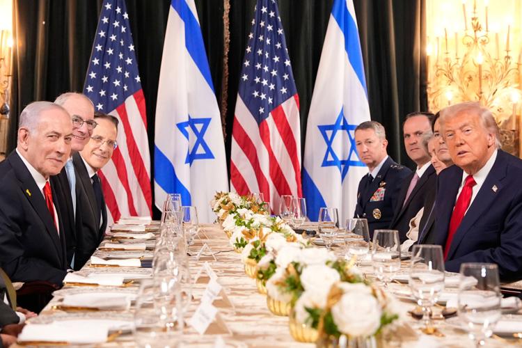 During Netanyahu visit, Trump warns Iran of further US strikes if it ...