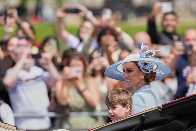 Photos show the royal family at the Trooping The Colour parade | Nation ...