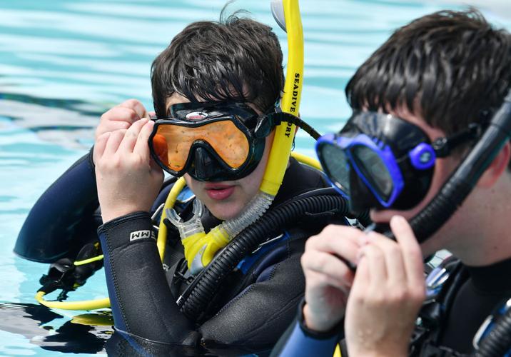 Crystal River Navy JROTC cadets take the dive | Education ...