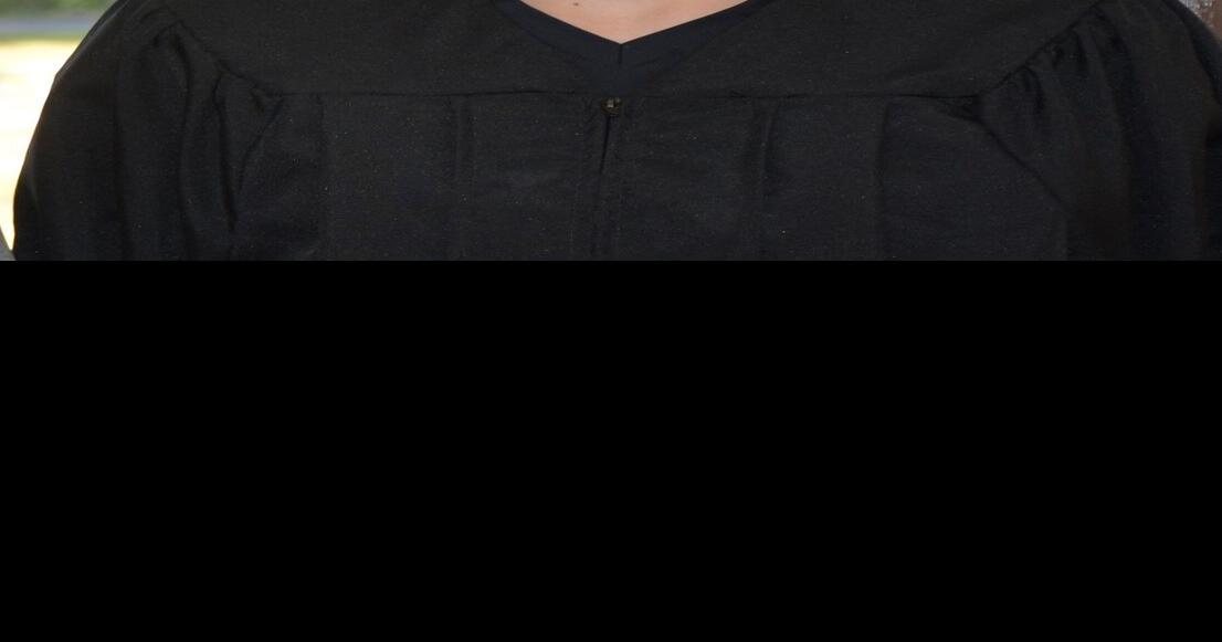 Cassandra Green | Graduation 2021 | chronicleonline.com