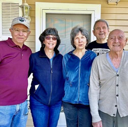 101-year-young Oak Runner treated to surprise golf cart parade ...