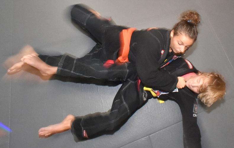 14-year-old to compete for world MMA title: 'She can make a grown man ...