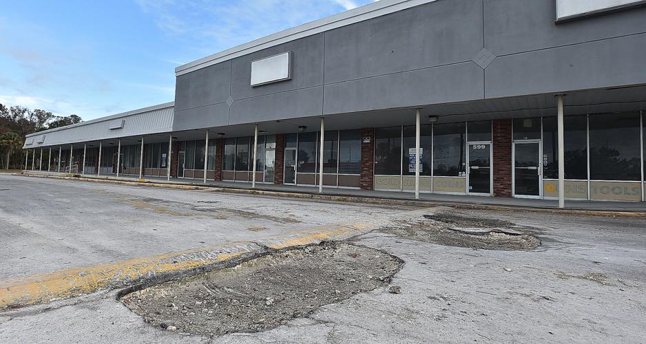 Crystal River, property owner discuss fate of 'blighted' Crystal Square ...