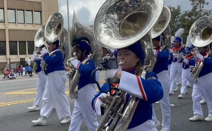 Living her dream: 2023 CHS grad makes UF Gator Marching Band, heading ...