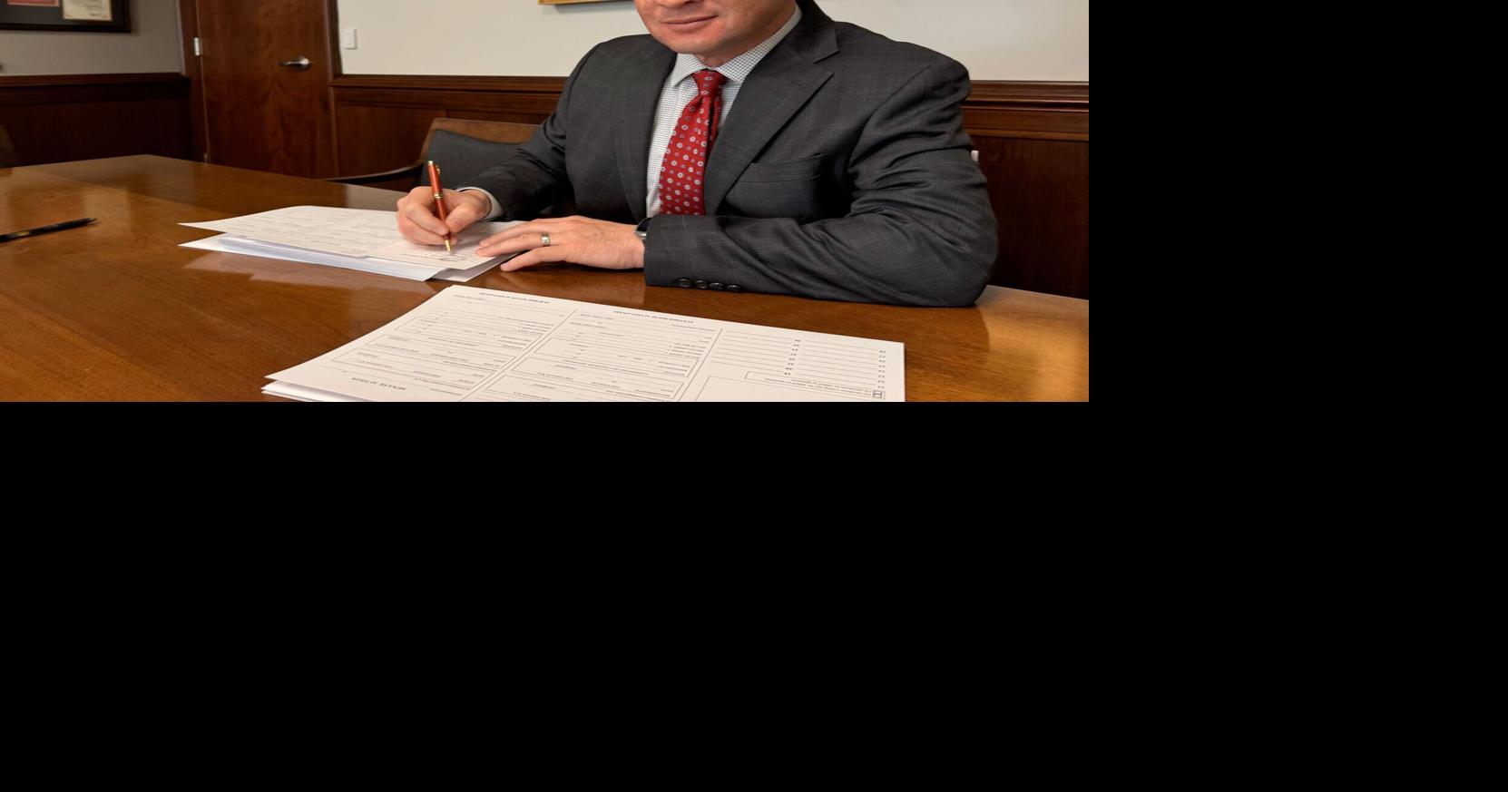 Hicks plays key role in advancing governor’s budget | Local News ...