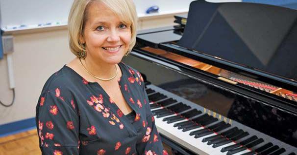 WSCC’s Ritter directing choir at Clemson University | Education ...