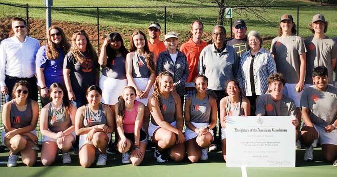 Samuel Doak Chapter presents community service award | Local News ...