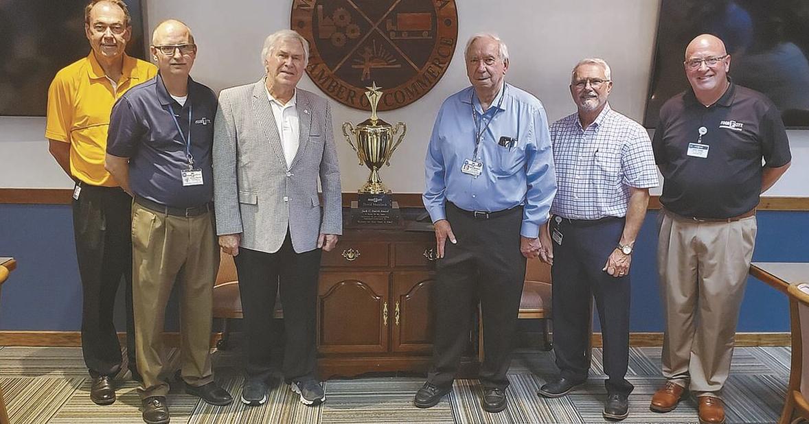 Morelock named Food City Manager of Year | Local News | citizentribune.com