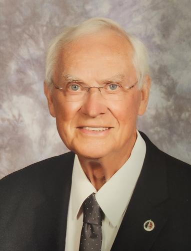 Dr. Kenneth R. Mills | Obituaries | citizentribune.com