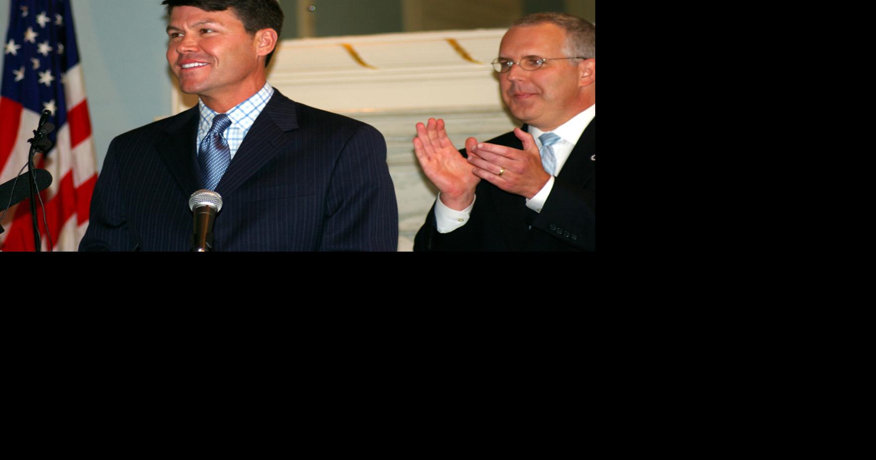Former Corporation Commissioner Jim Roth asked to return to public ...