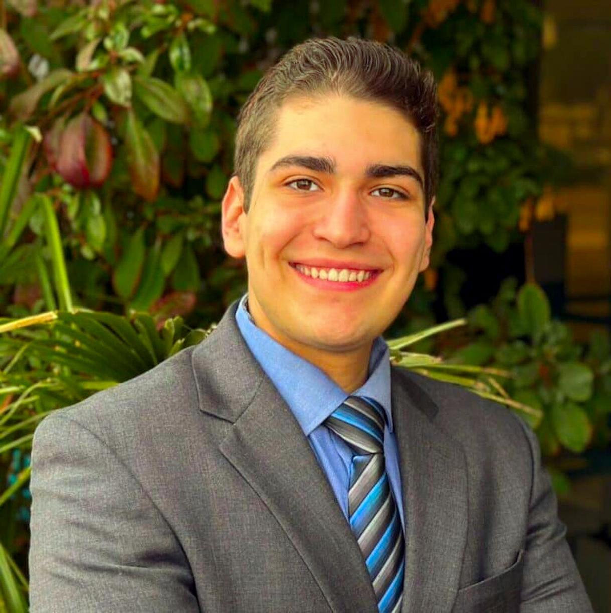 Desert Mountain student awarded $20K scholarship from Coca-Cola ...
